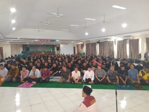 Sholat Jumat Perdana di Aula Kampus, Semangat dan Antusiasme Civitas ...