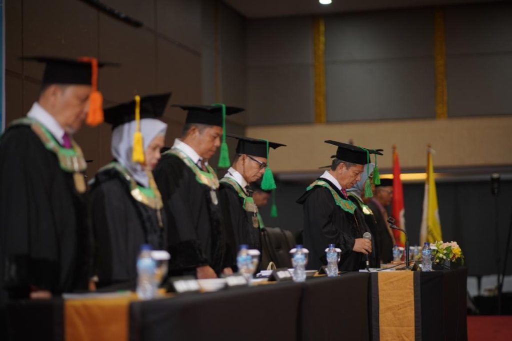 Universitas Dharma Andalas | Universitas Dharma Andalas
